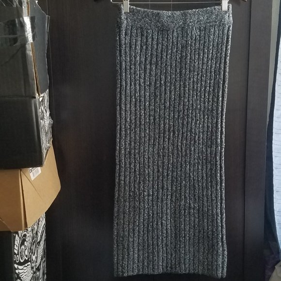 Zara | Skirts | Nwt Gray Ribbed Knit Midi Pencil Skirt | Poshmark